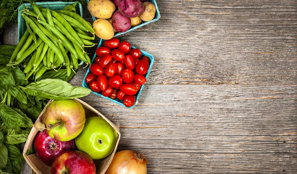 Frutta e verdura, parte di un programma di dieta ADHD per bambini