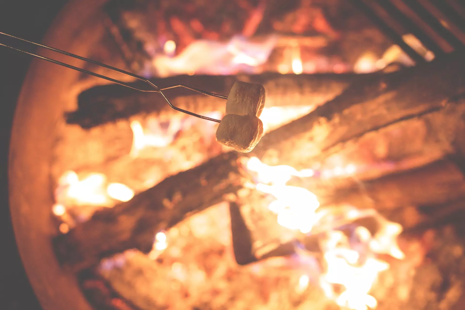 ADHD sumarbúðirnar breytast, frá því að gera heimavinnu til að steikja marshmallows