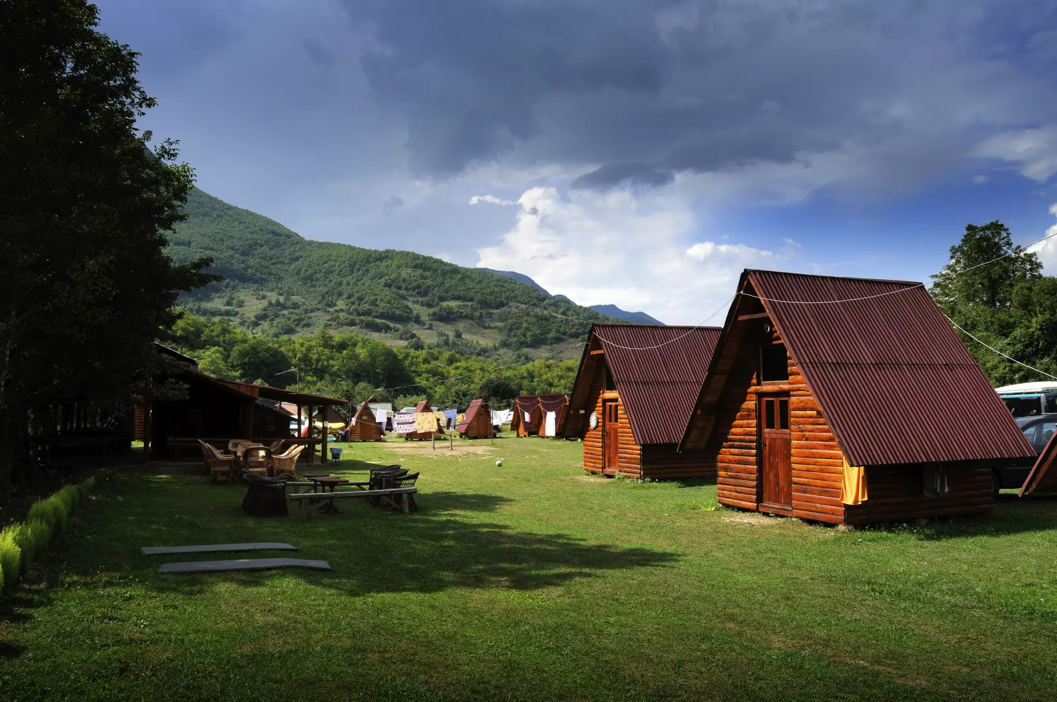 Campingplatz in den Bergen, ein Sommerrefugium für Kinder mit ADHS